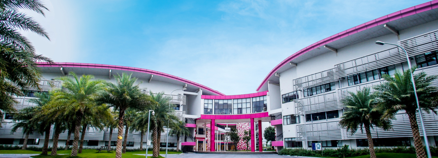 TH School